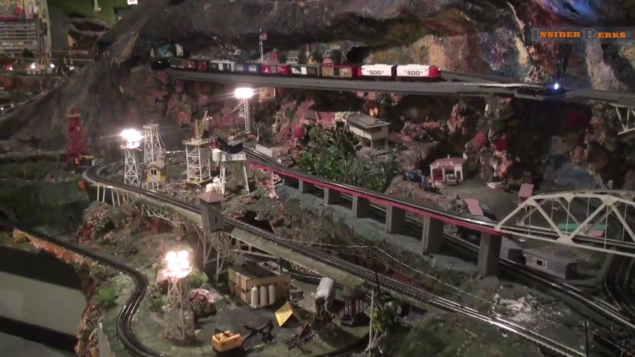 Train-O-Rama - YouTube