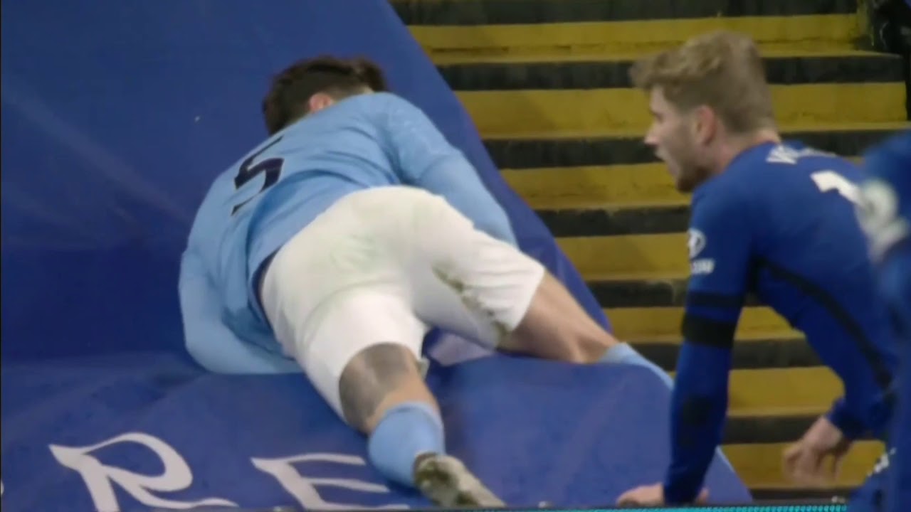 John Stones ass 🍑 - YouTube