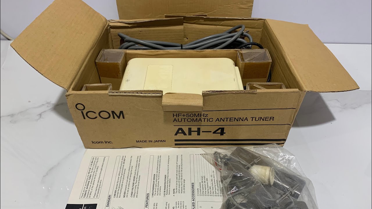 iCom AH-4 Automatic Antenna Tuner - YouTube