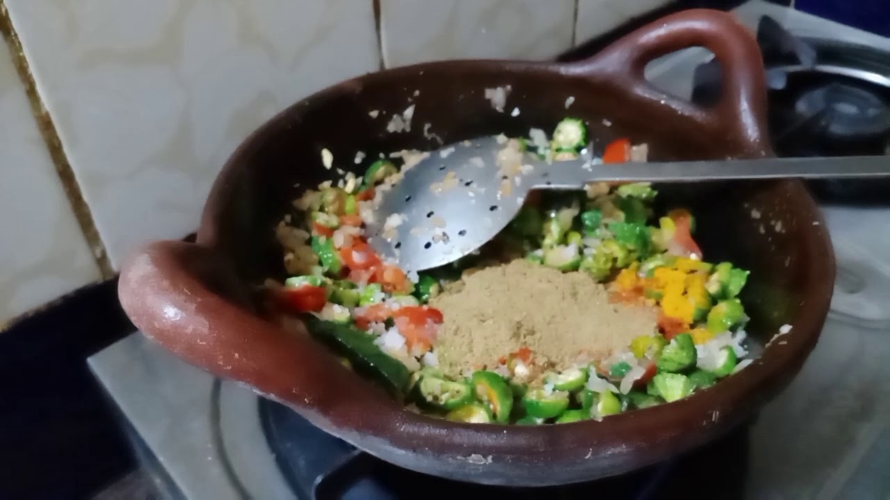 Pakarkaai Thokku - நலம் தரும் பாகற்காய் தொக்கு - சுவையானது - உடல் நலம் ...