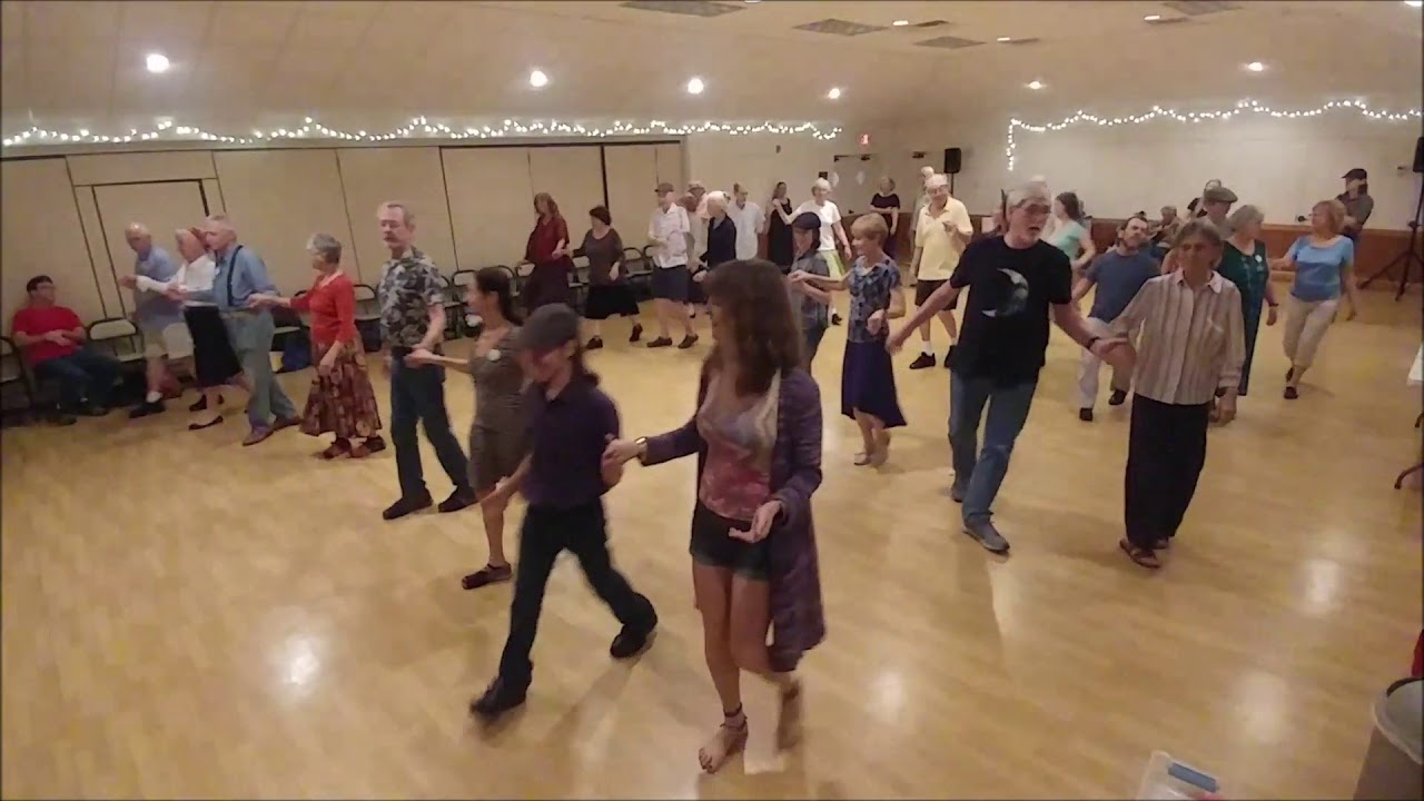 The Rose and The Lavender - English Country Dance - YouTube