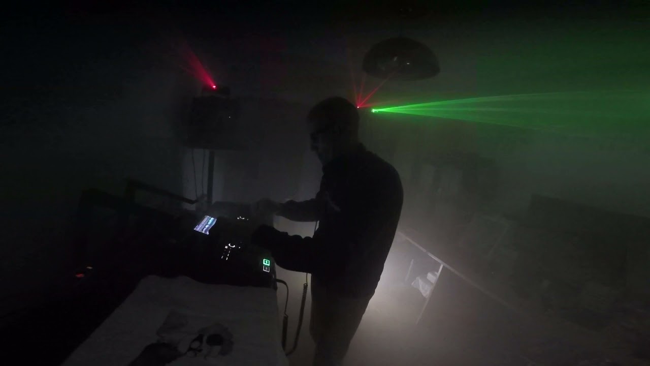 Leiser DeeJaY @ Panic Room - Mezcla Para Mi Gran Amigo Roberto (Denon ...