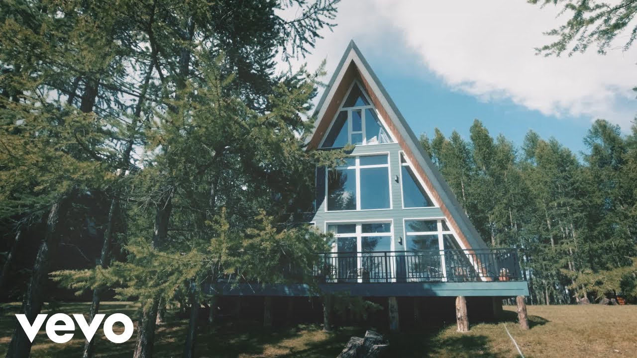 Lancen Gm - Lancen Gm - how can i trust u? (Official Lyric Video ...