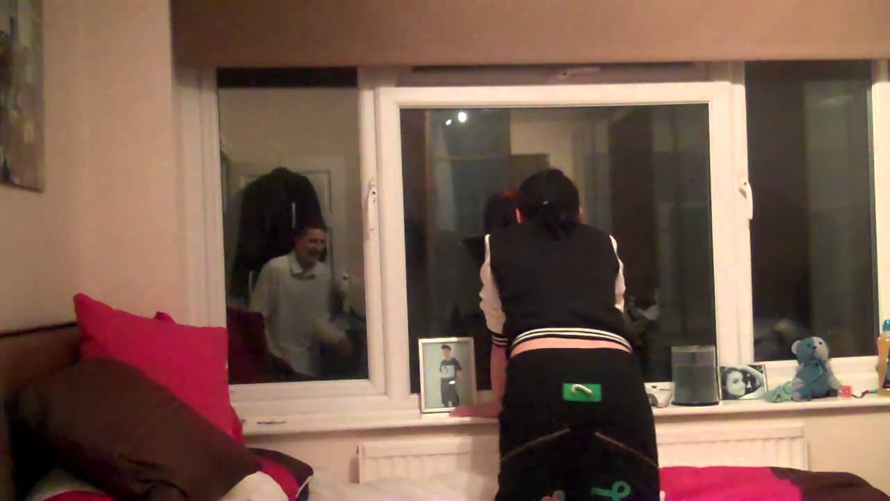 jack bromham and ellie nugent funny prank - YouTube