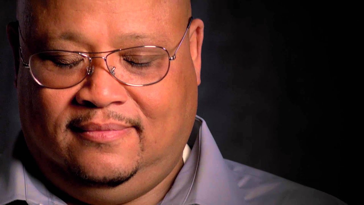 Why I'm supporting Robin Kelly for Congress - YouTube