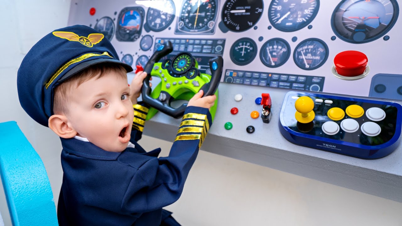 Cerita anak terbaik tentang Alex seorang pilot dan permainan bandara ...