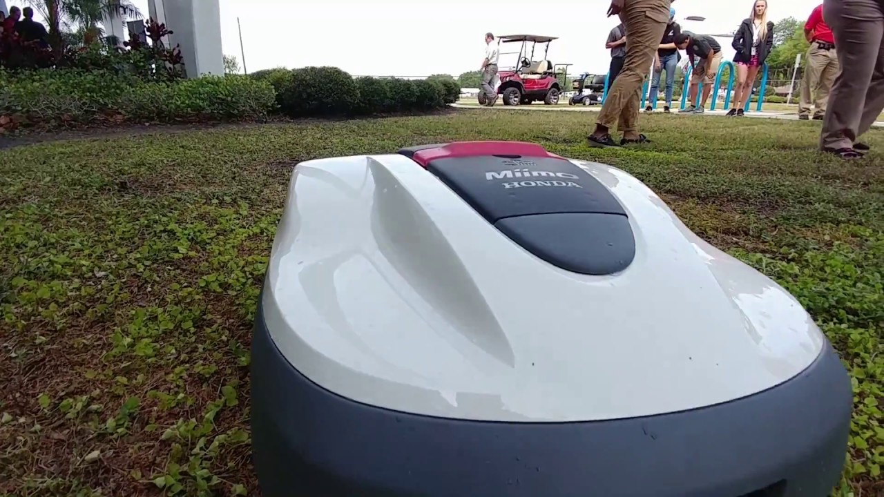 Honda Miimo Robot Lawn Mower Demonstration - YouTube