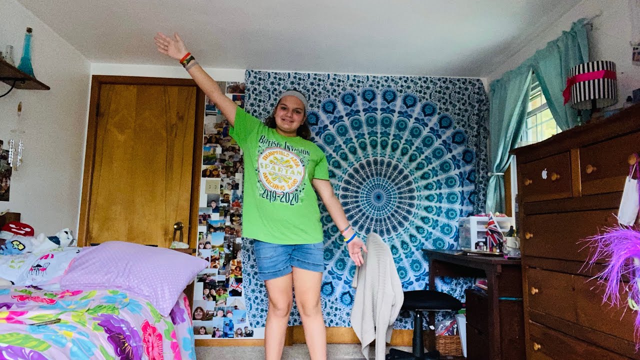 * UPDATED ROOM TOUR * - YouTube