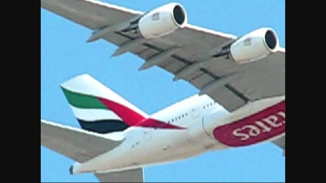 AIRBUS A380 EMIRATES EK201 OVER LONG ISLAND NY 3-20-11 - YouTube