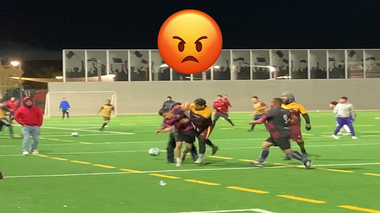 Crazy Soccer Fights Angry Moments During Adult Soccer Game - YouTube