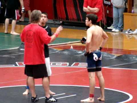First fight at 2009 So Cal Pankration - YouTube