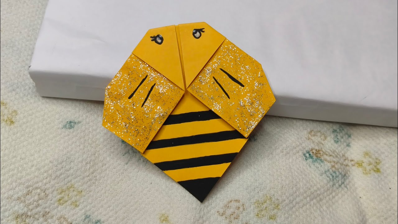How to make zzzzz......... 🐝Bee bookmark - YouTube