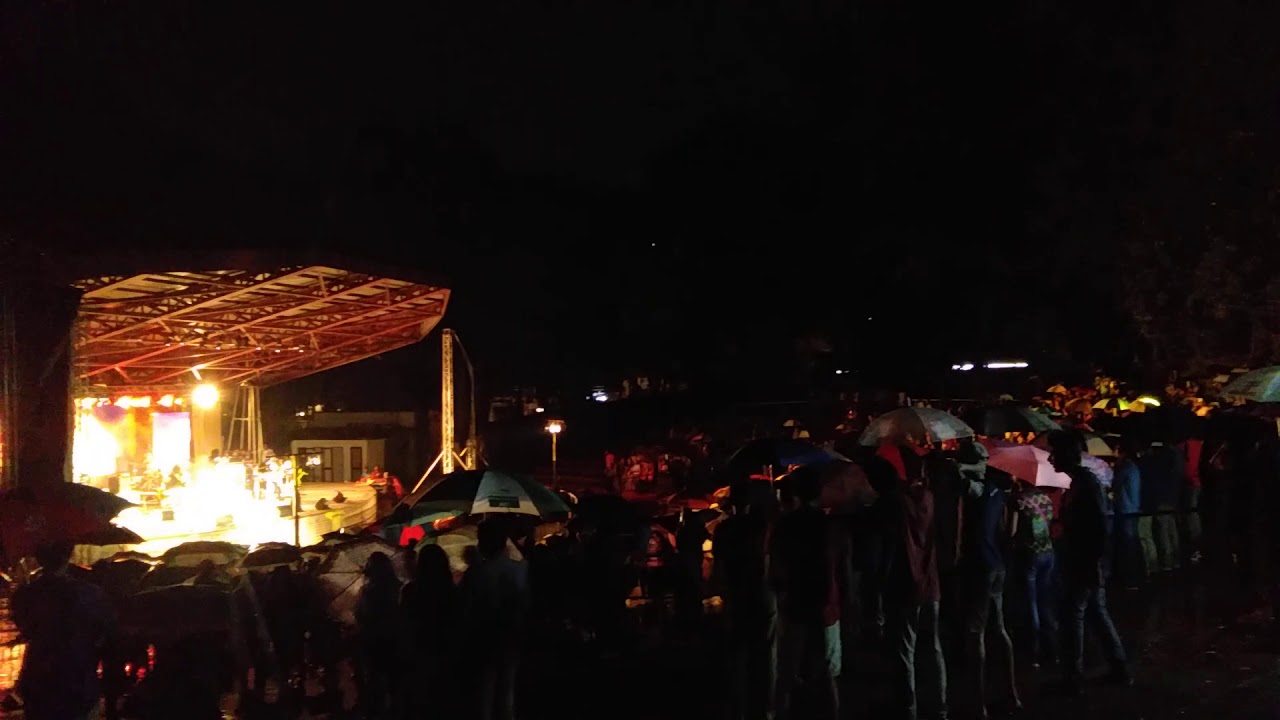 Nadee Ganga Tharanaye - Chitral Somapala Live with Wayo Veenavee2019 ...