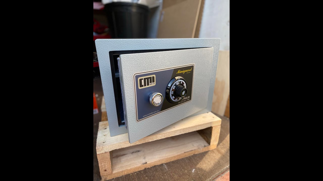 How to Change A Dial Safe Lock Combonation - YouTube