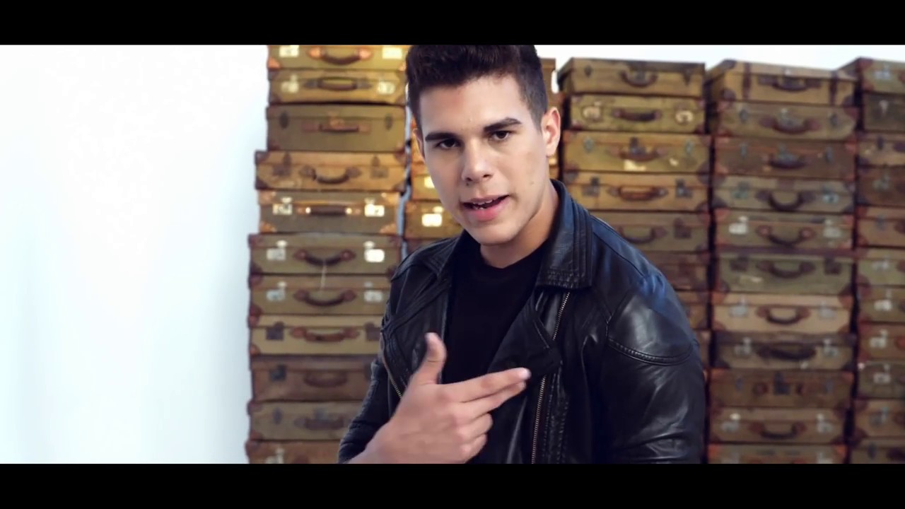 CNCO Cien Video original - YouTube