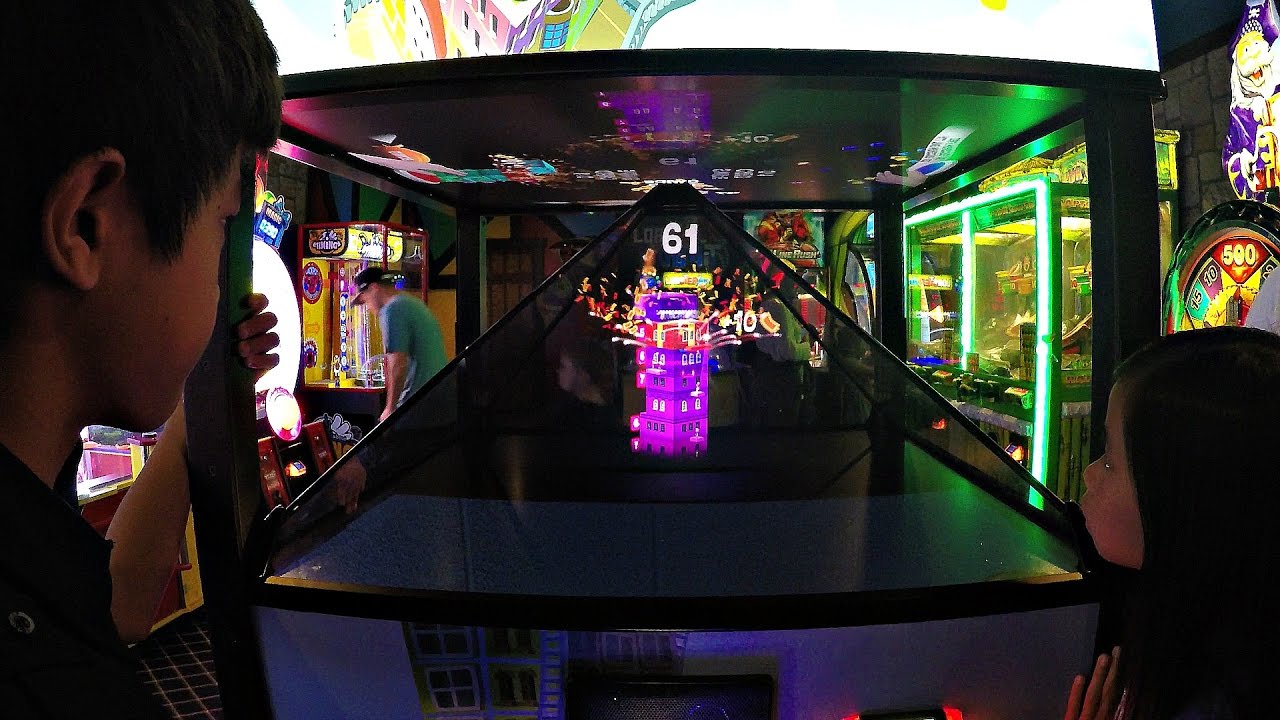 Arcade Game Crazy Tower - Piper VS Rocky VS Doc VS E.L. Naglalaro Ang ...