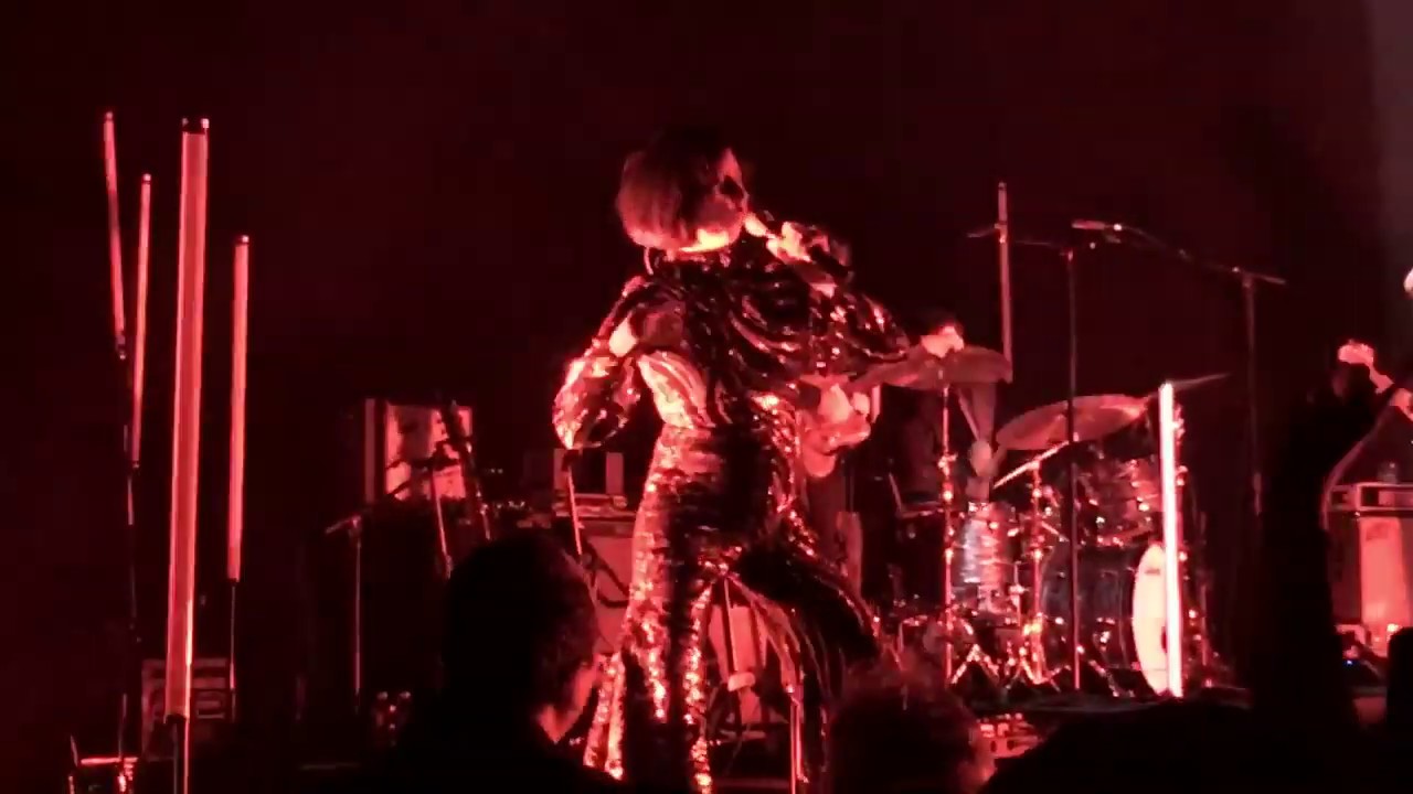 Woman (live) - Karen O / Lux Prima - Brooklyn - 11/14/19 - YouTube