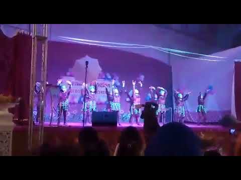 Sansana tree dance - YouTube