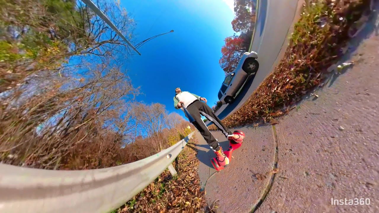 HOW TO USE A HOVERBOARD...DON'T WORRY THE FIRST TIME IS NORMAL TO FALL ...