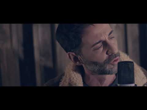 Fabio Natella /Official Video.                               La Canzone socialmente utile.