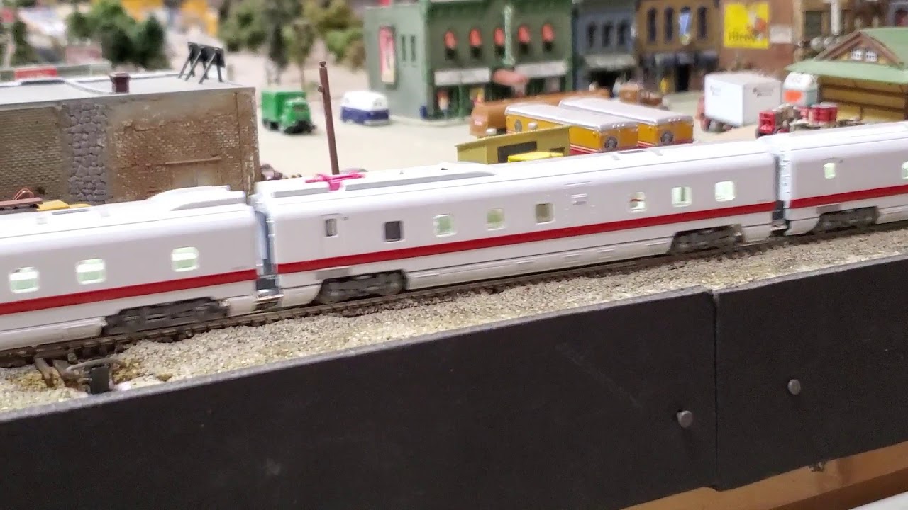 A8470 E926 Series Micro-Ace DCC. N scale. - YouTube