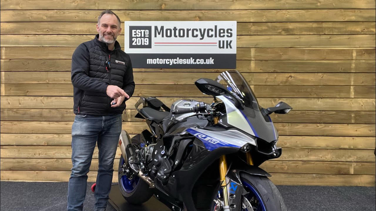 Yamaha YZF R-1M, Ultimate Track Day Weapon, You won't believe the spec ...