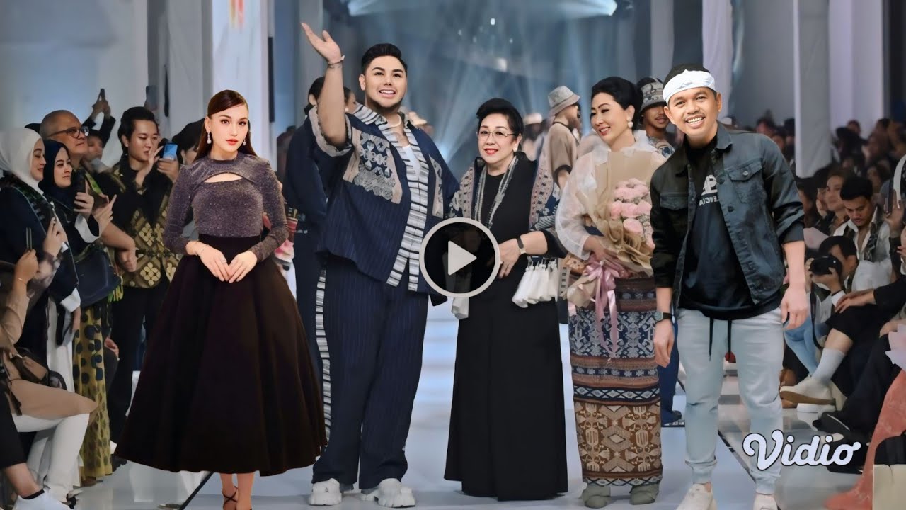 Jelang Pernikahan!! Ivan Gunawan Siapkan Gaun Super Mewah Untuk Ayu ...