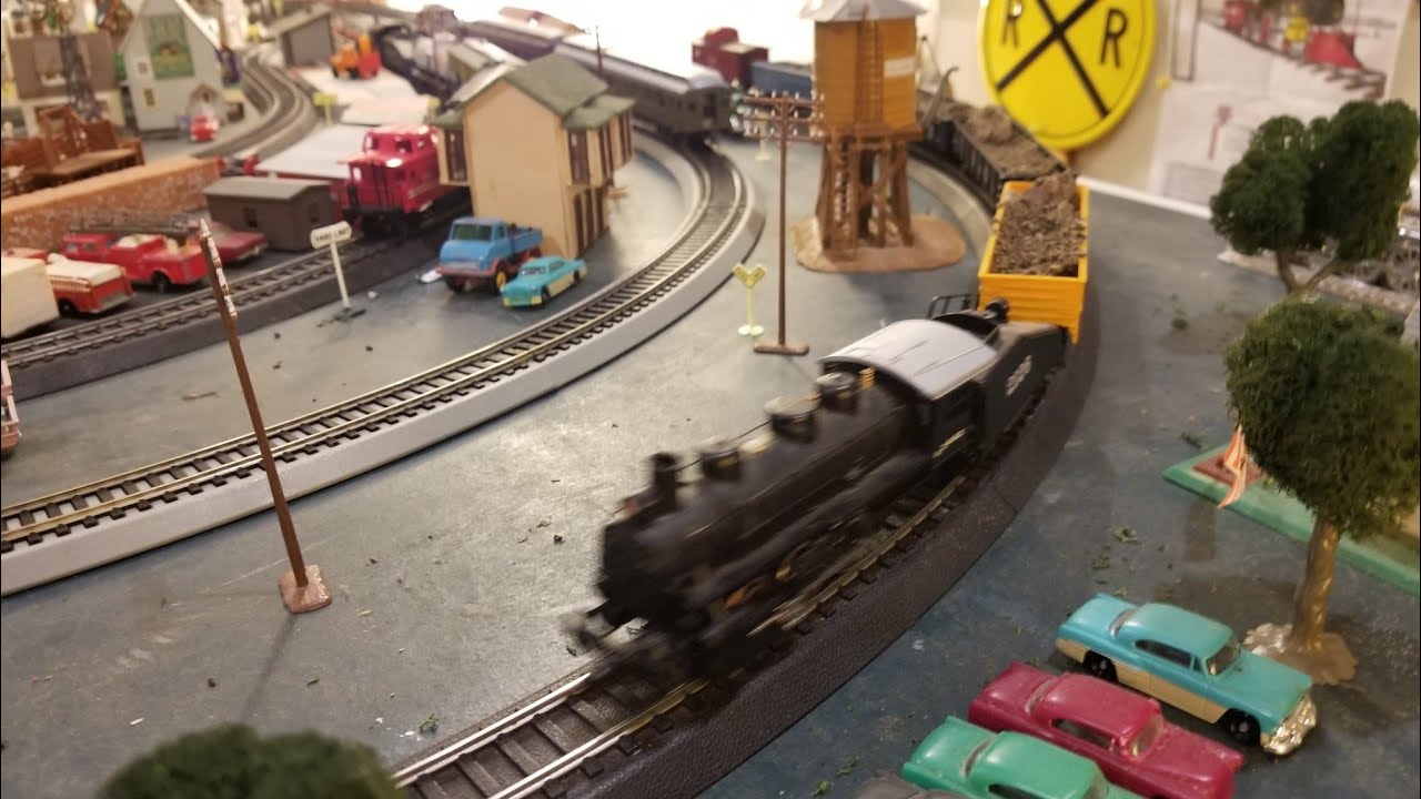 Model Train Experiment: Ohio Railway Museum Gravel Loaded Onto HO Scale ...