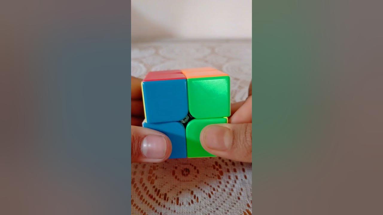 Make a Checkerboard pattern in 2x2 Rubik's Cube - YouTube