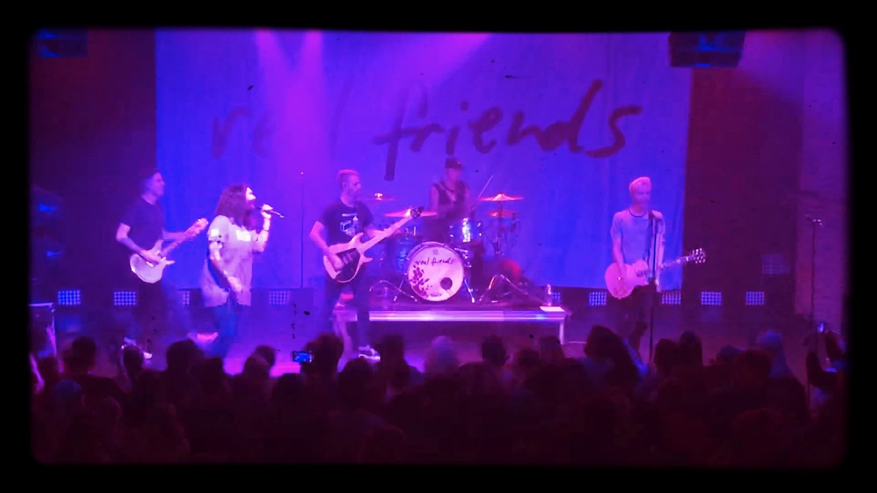 Mess - Real Friends (Live ASBURY PARK) - YouTube