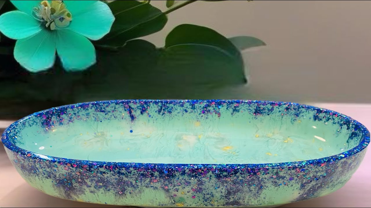 #495 RESINERS AIRLESS PRO & A BEAUTIFUL RESIN TRAY!! - YouTube