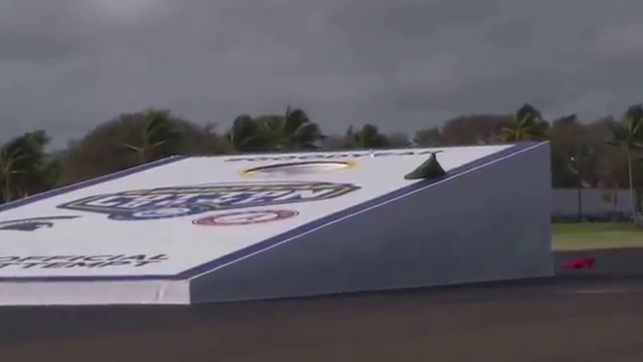 Largest Cornhole Game: Goodyear breaks Guinness World Records record ...