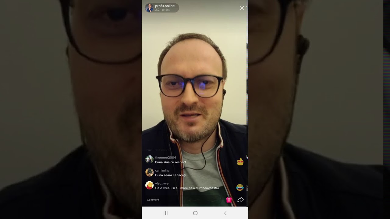 Alexandru Cumpanasu se mandreste cu "ciocanasul" lui pe live - YouTube