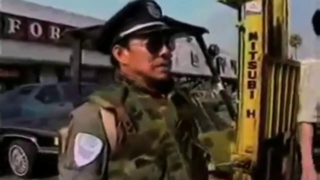 Rooftop Koreans in 1992 L.A. Riots - YouTube