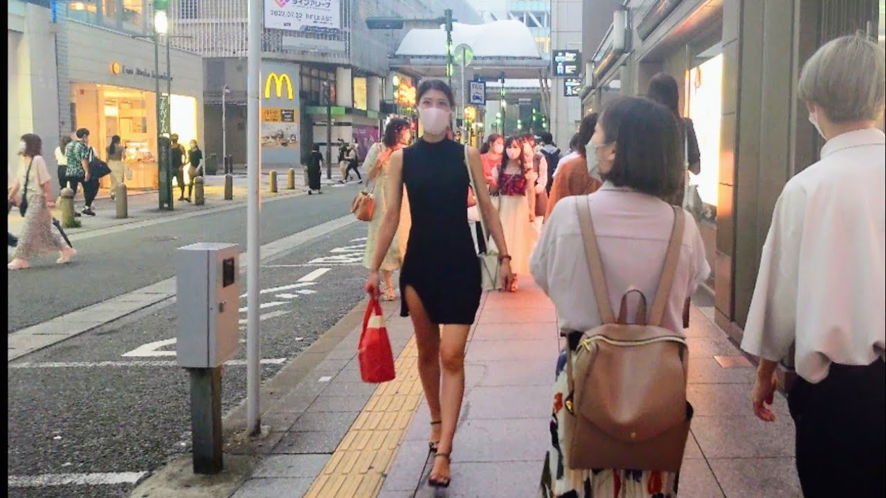 Fukuoka City Walking Tour💖🎀4k Tenjin Evening Walk Even Though Its