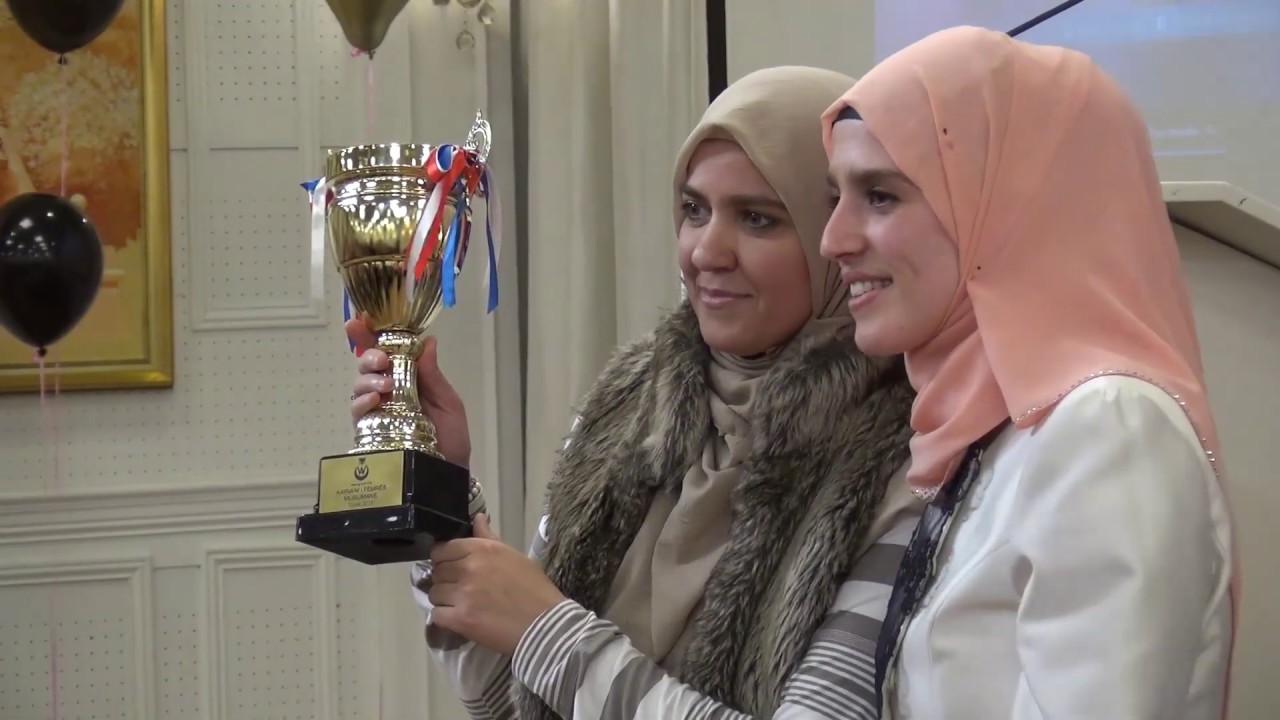 Karvani i Femrës Muslimane, rrugëtimi me mesazhet më të bukura e ...