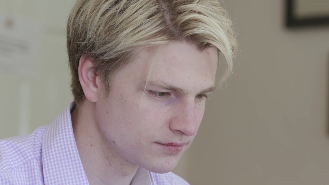 Danny Bowman talks about Fixers - YouTube