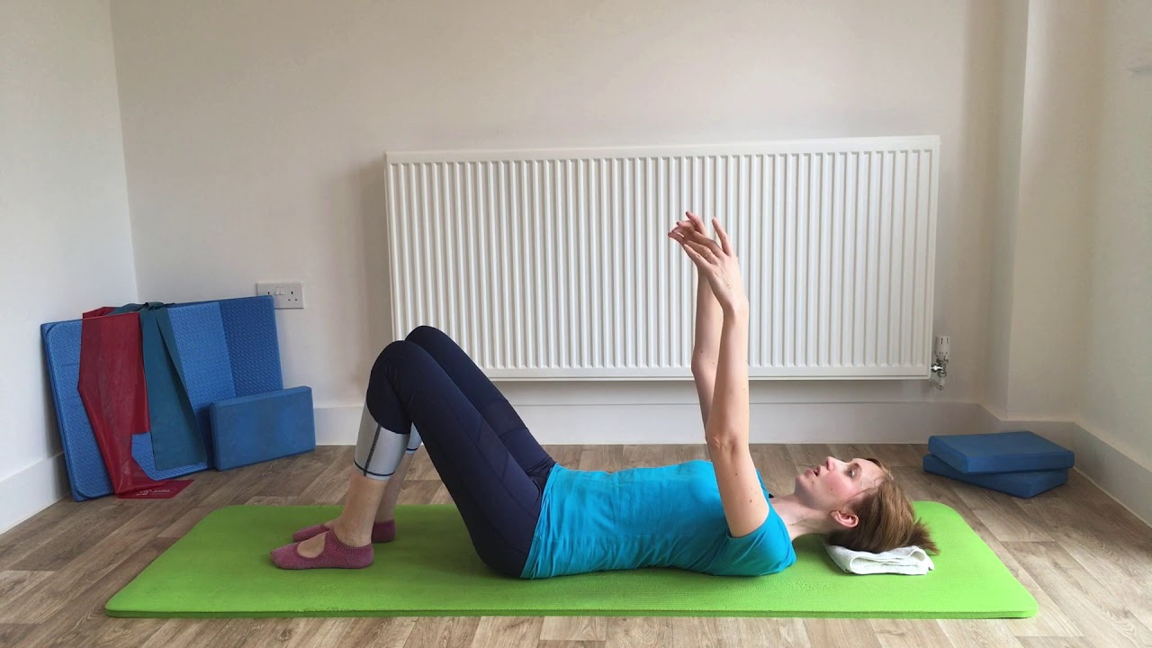 How to do a Simple Pilates Relaxation Exercise - YouTube
