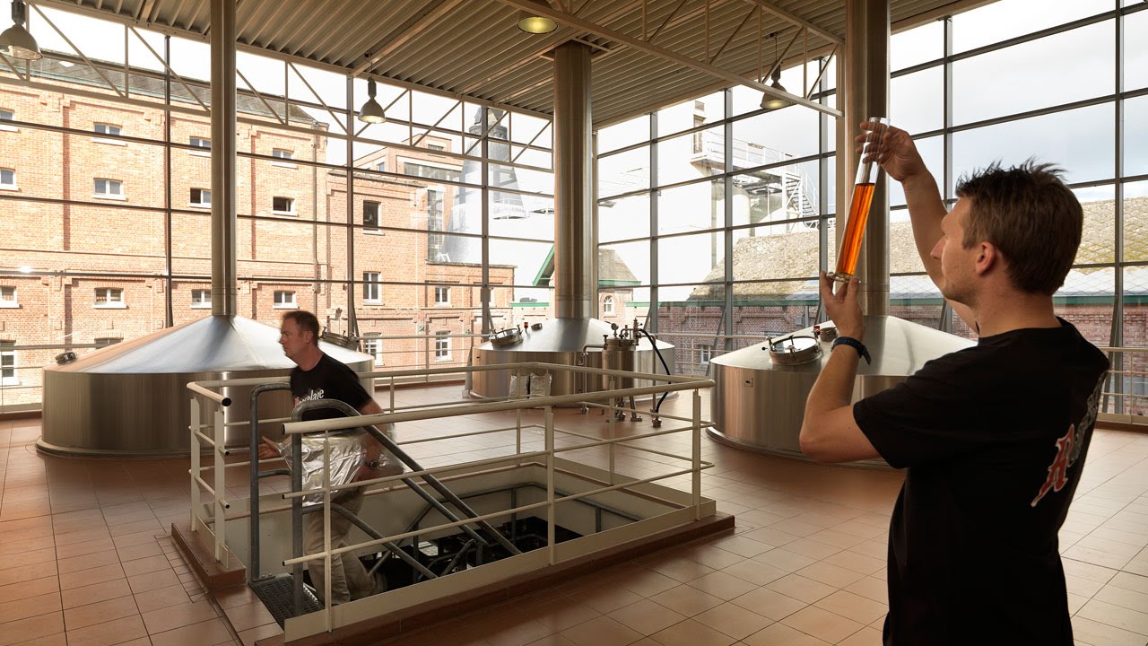 Chemistry of Beer - Unit 5 - Mashing and Lautering - YouTube