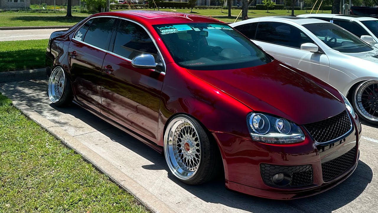 Full Paint Job On A Jetta With Flaked Out Roof - YouTube