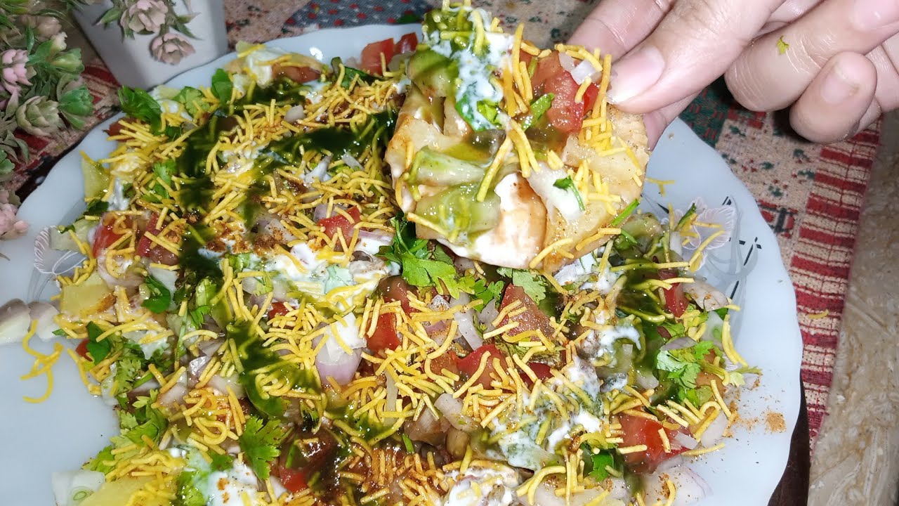 Papri Chat Recipe by Cooking With Sehrish. - YouTube
