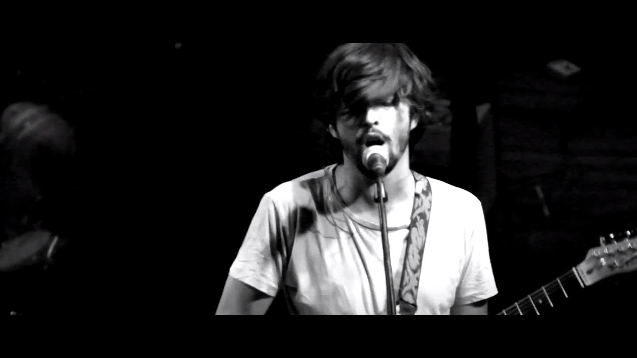Tus Amigos Nuevos - Tu Fiesta Vale Callampa (En Vivo en Sala Master ...