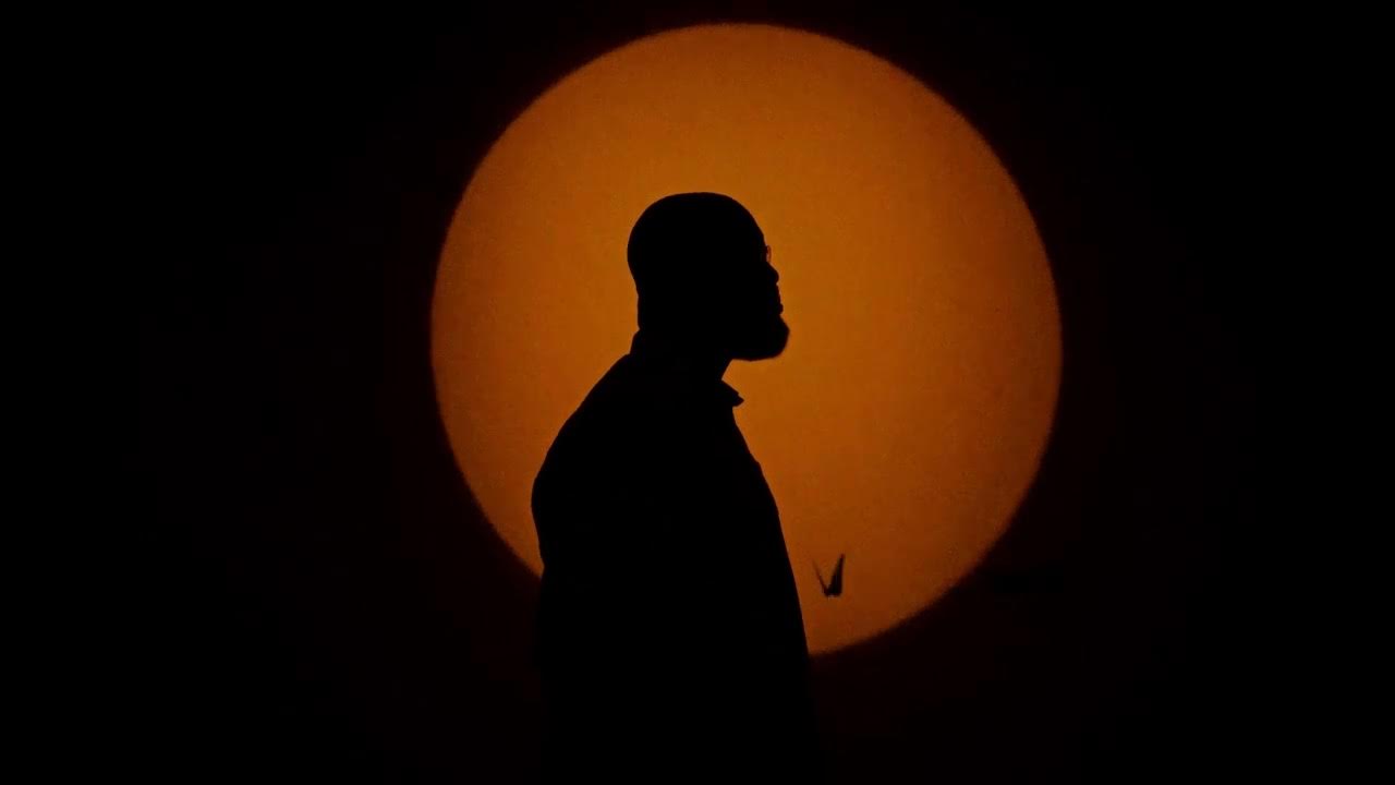 Lead You Afar (Med Groove Remix) - A Silhouette Visualizer - YouTube