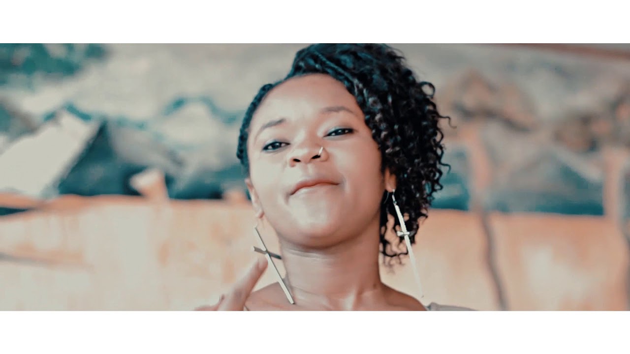 Bruna Costa - Se Cuida (Oficial Video) - YouTube