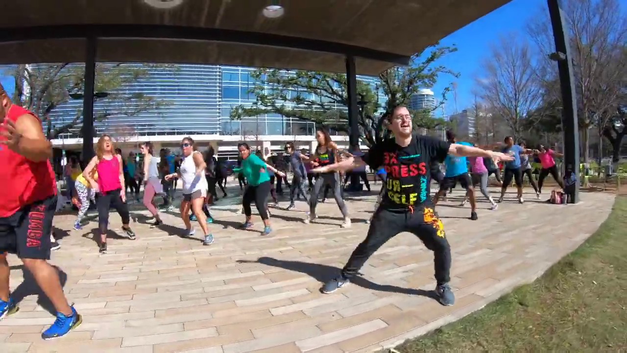 Li Tourner - Dj Assad, Alain Ramanisum & Willy William - FitMix ...