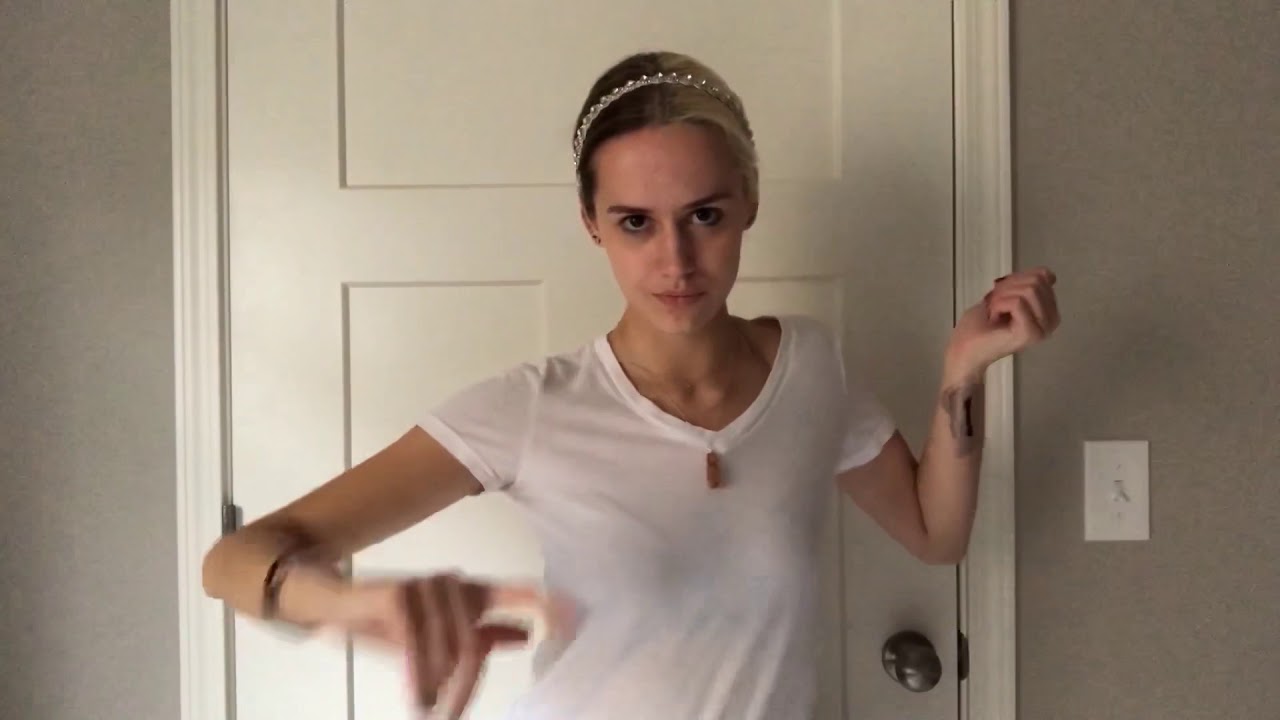 Baby Shark Sign Language - YouTube