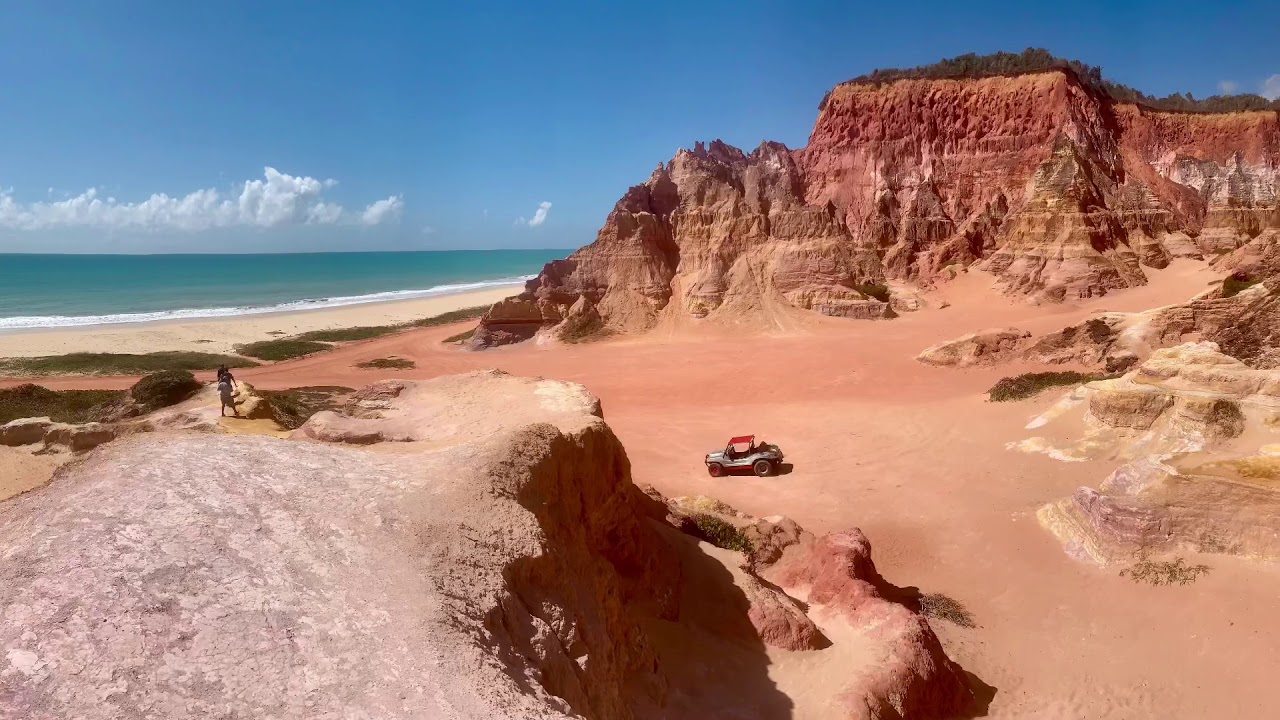 Praia da Gunga - YouTube