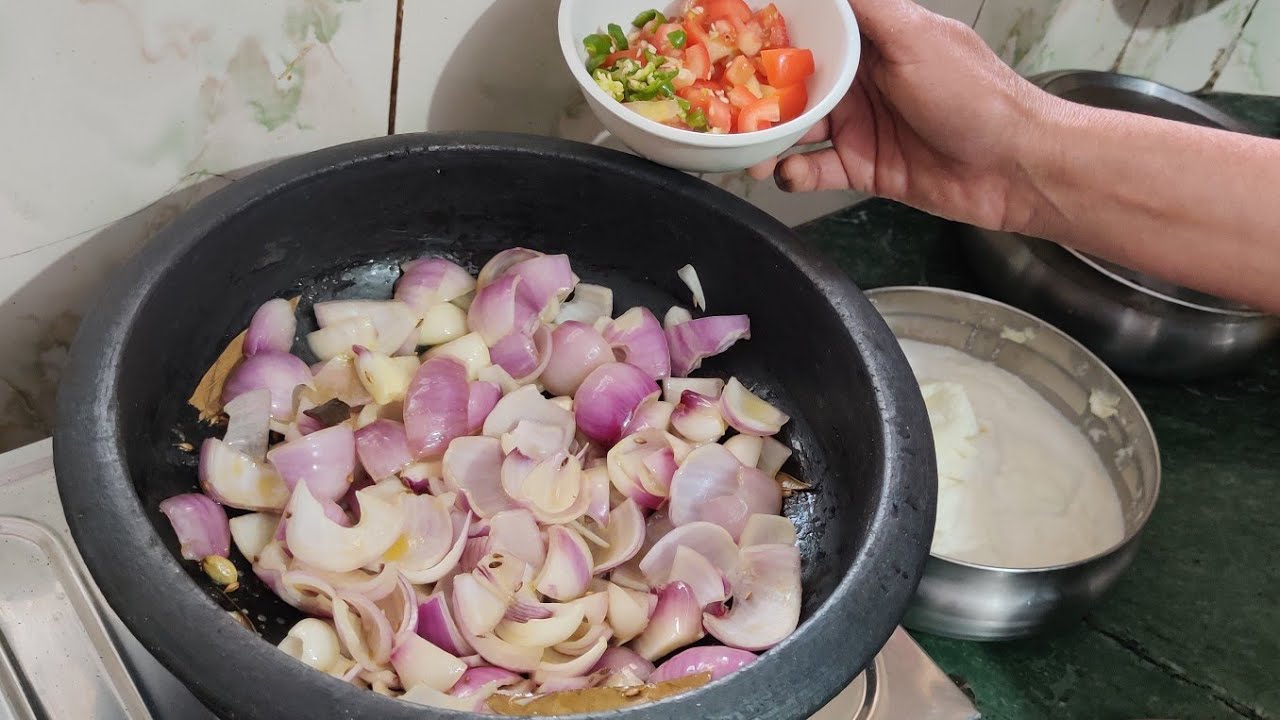 Tamatar Pyaz Ki Sabzi Recipe : Tomato Onion Sabzi - YouTube