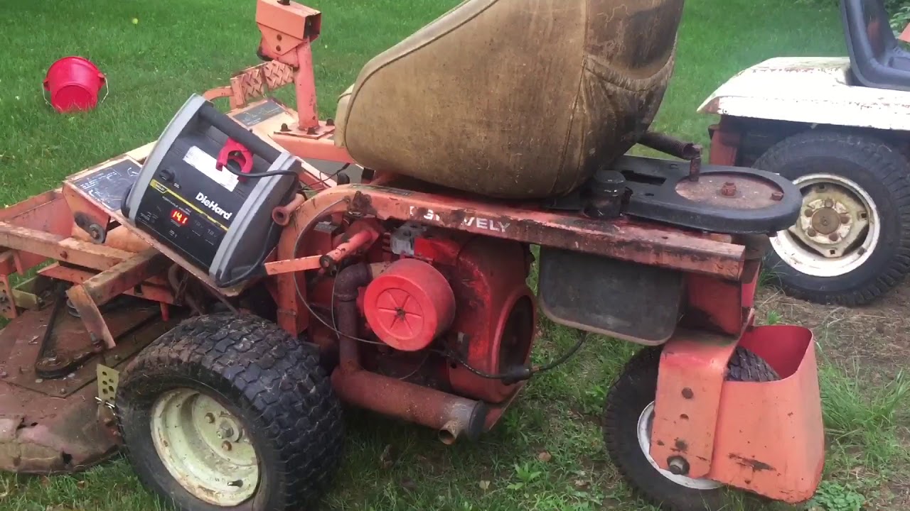 Gravely Promaster 50 First Start and Mow of 2018 - YouTube