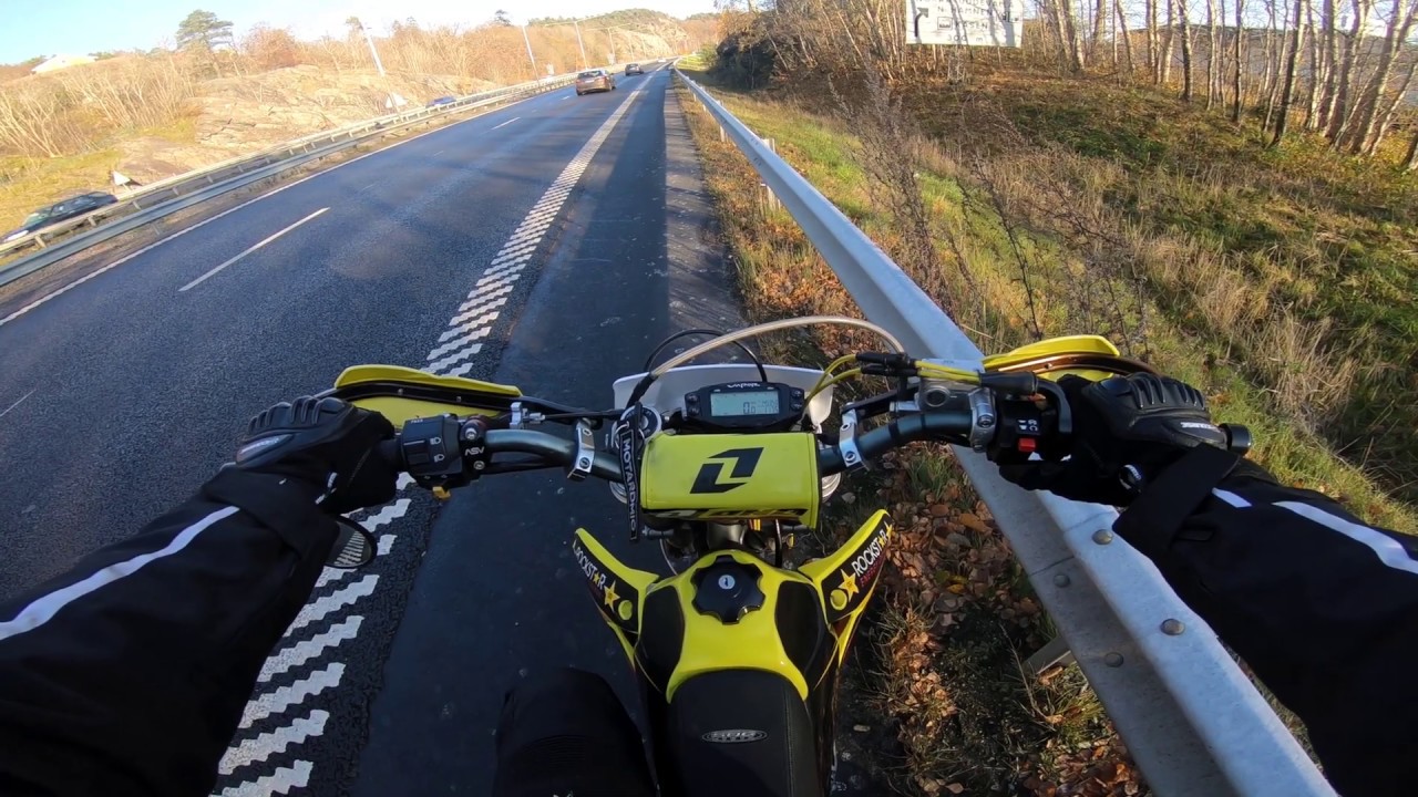 💥 DRZ400SM ENGINE BLOWS UP ON HIGHWAY - YouTube